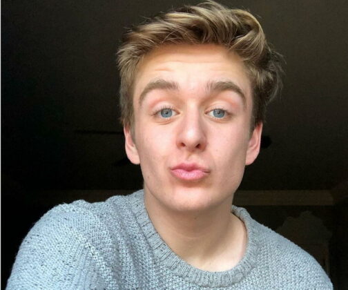 Is Carter Kench Gay? Know More About Him! - Crossover 99