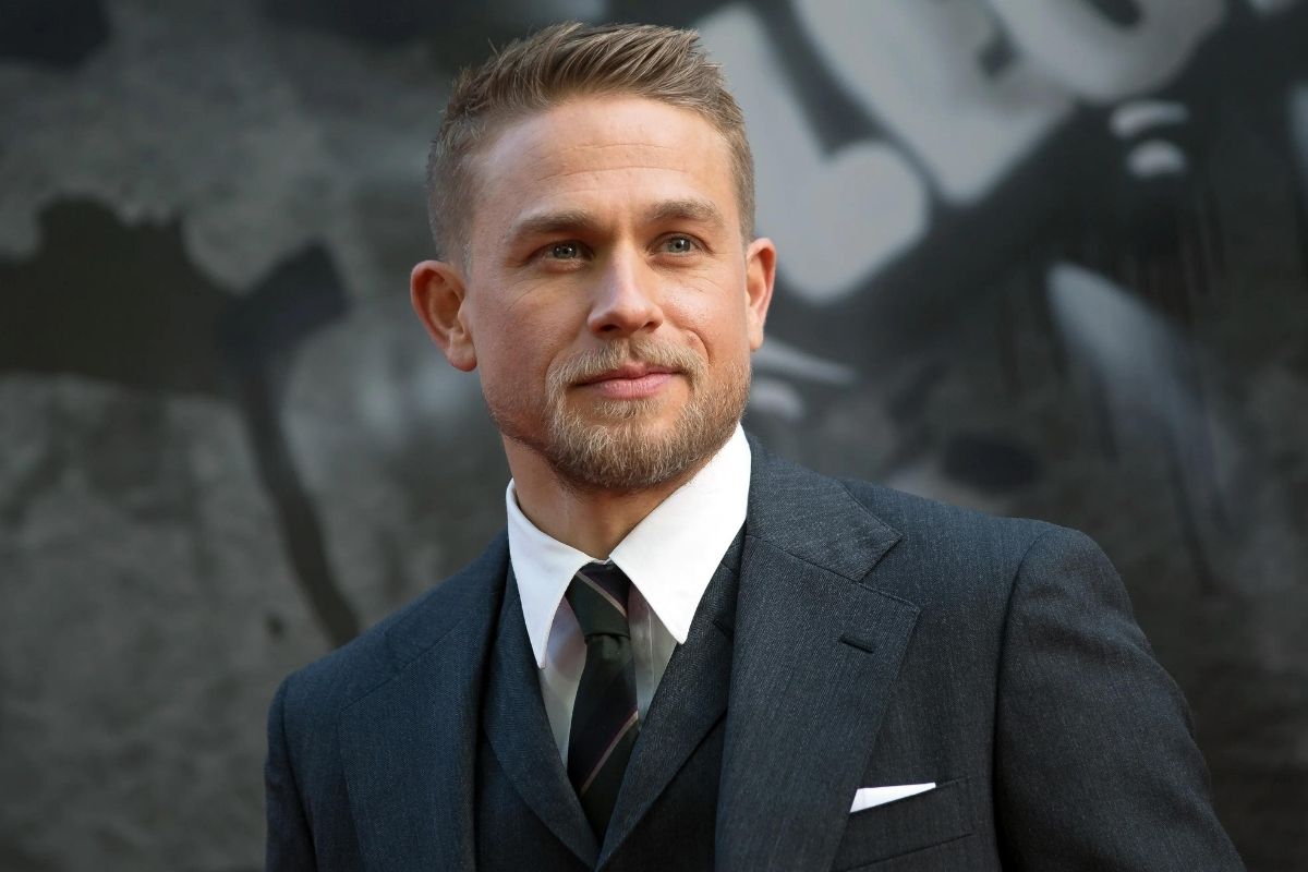 Is Charlie Hunnam Gay? Know More About His Life! - Crossover 99