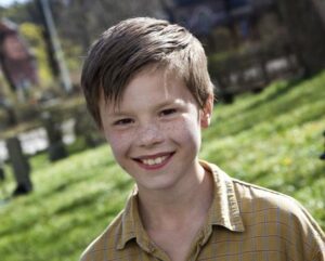 Is Edvin Ryding gay? The sexuality of Young Royals' star 'Edvin Ryding ...